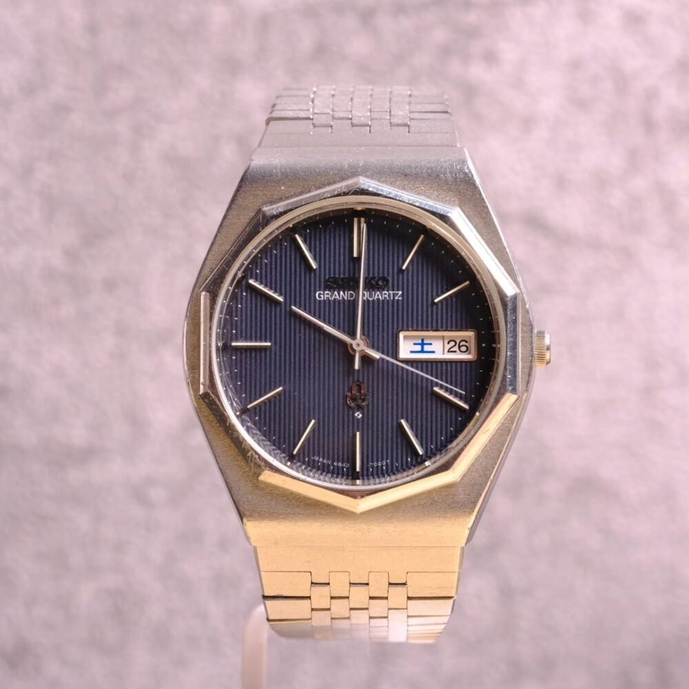 Seiko Grand quartz 4843 - 7001 Blue dial from September 1976 - Seiko ...
