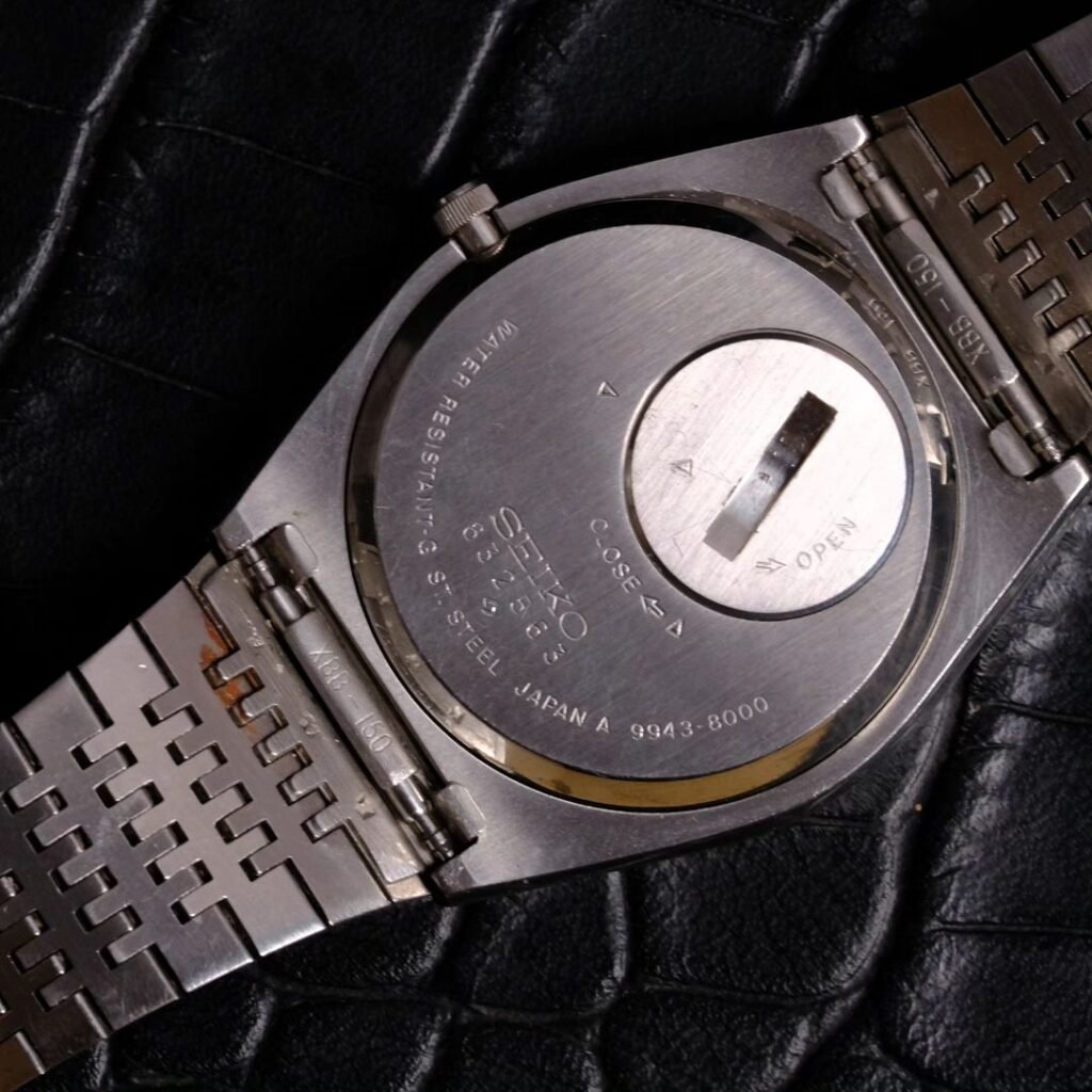 Grand Twin Quartz 9943 - 8000 from March 1978 - Seiko Vintage