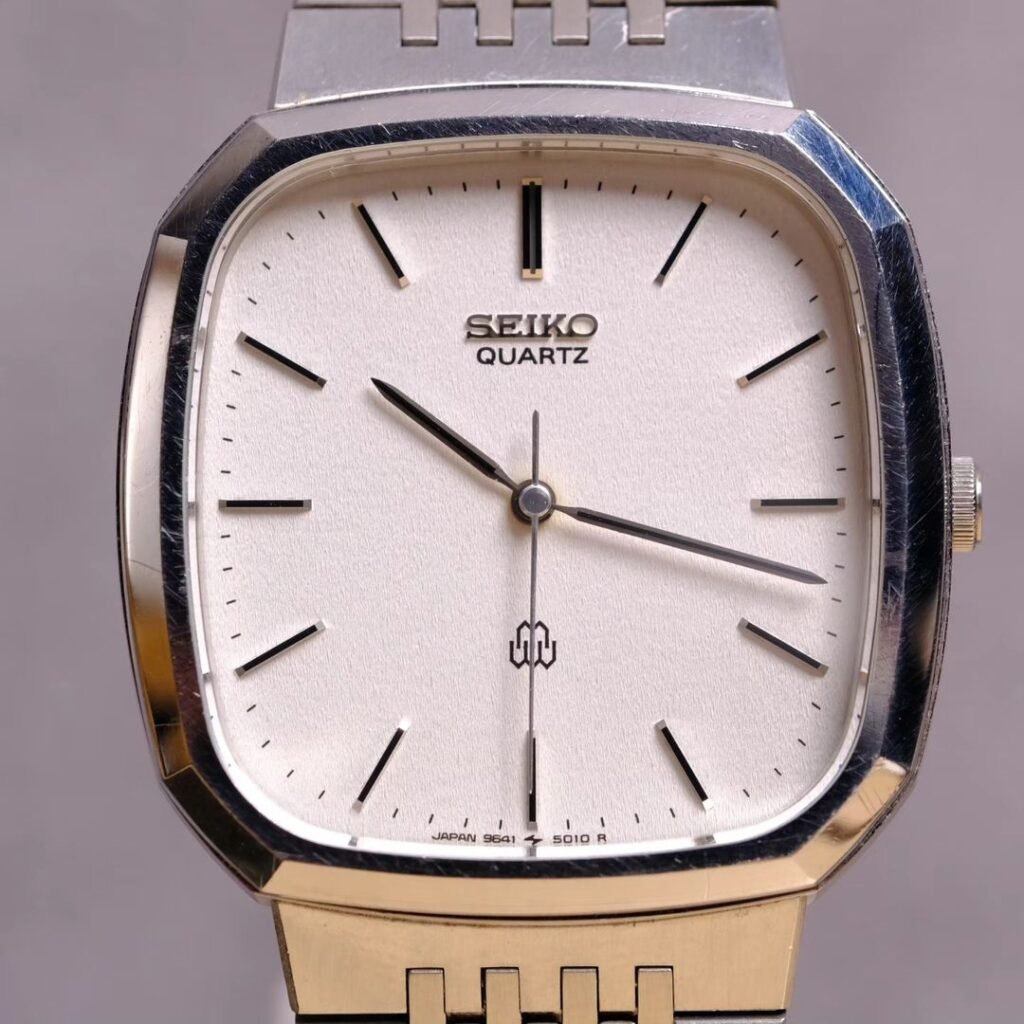 Seiko Twin Quartz 9641 - 5010 from July 1980 - Seiko Vintage