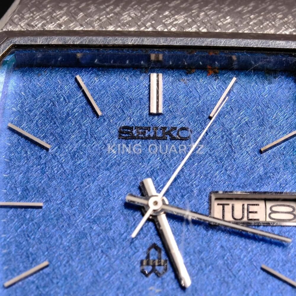 Seiko King quartz 5856 - 5000 Blue dial from November 1977 - Seiko Vintage