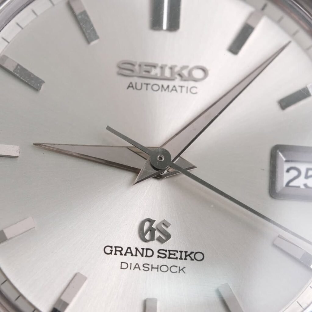 Grand Seiko 6245 - 9000 from November 1966 - Seiko Vintage