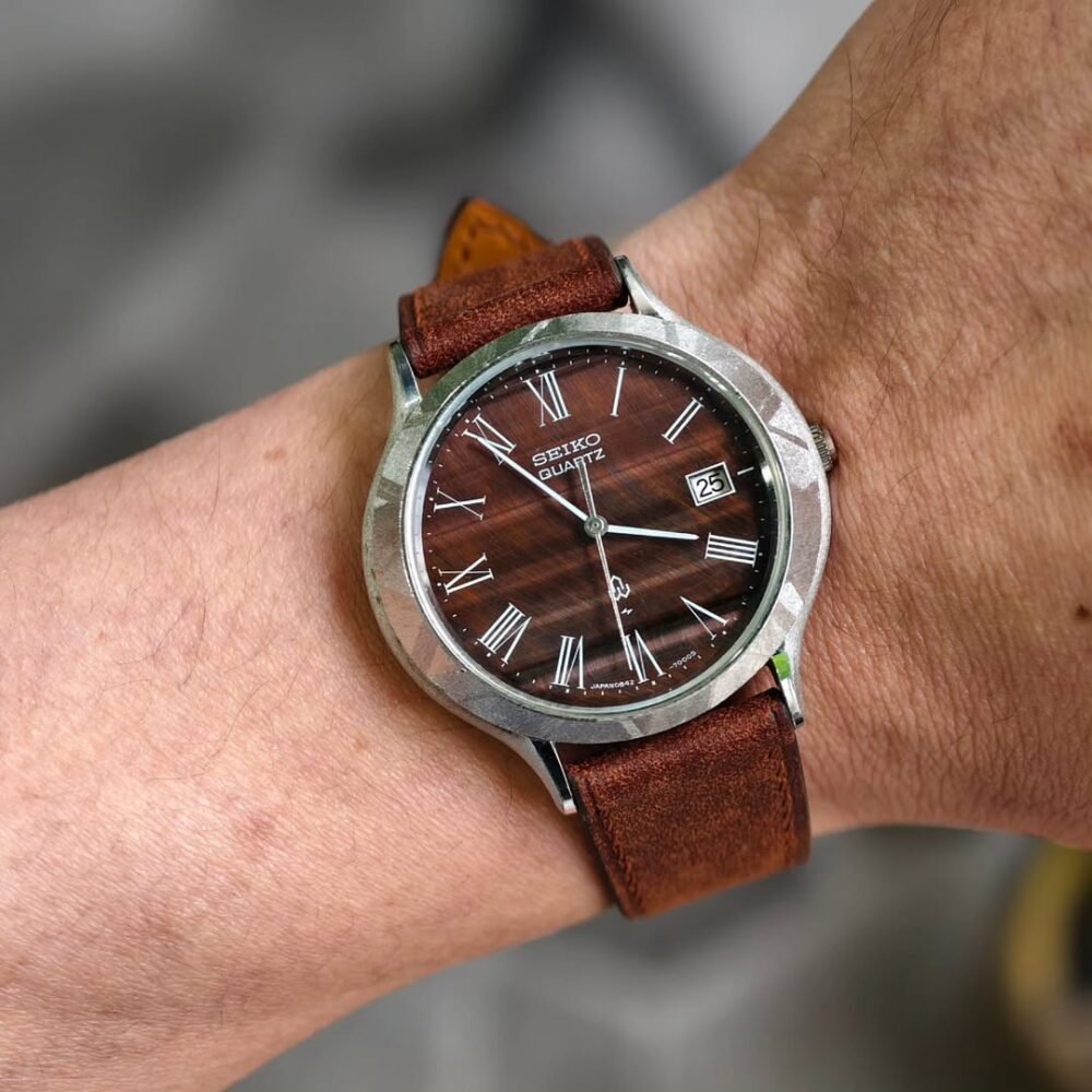 Seiko Quartz 0842 - 7000 APDP Tiger's Eye Stone Dial from July 1975 ...