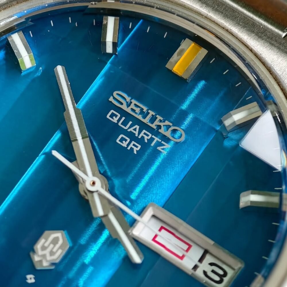 Seiko Quartz QR 3863 - 8000 from December 1973 - Seiko Vintage